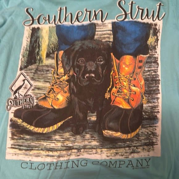 southern Strut | Shirts | Ls Xl Southern Strut Tree | Poshmark